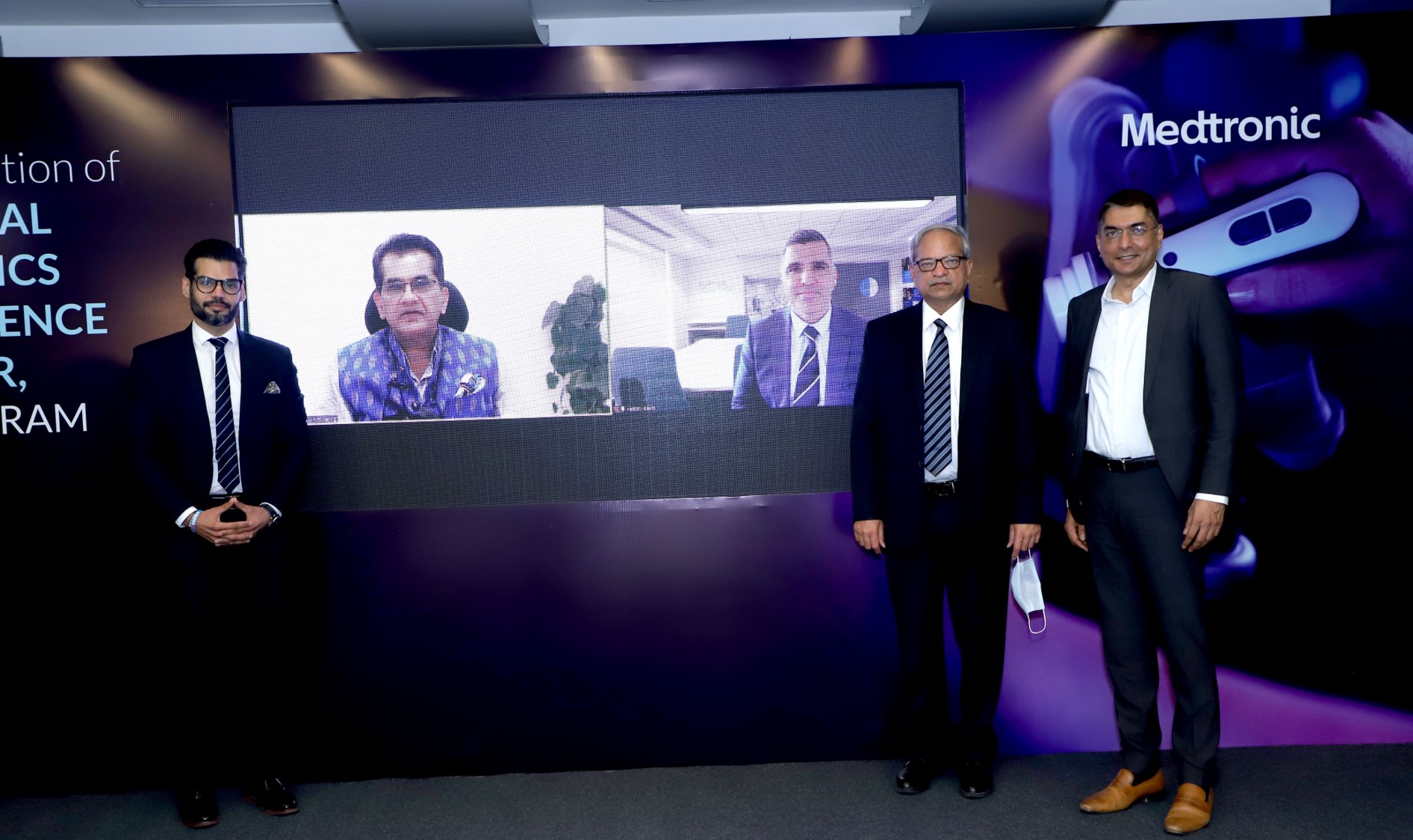 MEDTRONIC SHOWCASES HUGO™ ROBOTIC-ASSISTED SURGERY SYSTEM AT THE ...