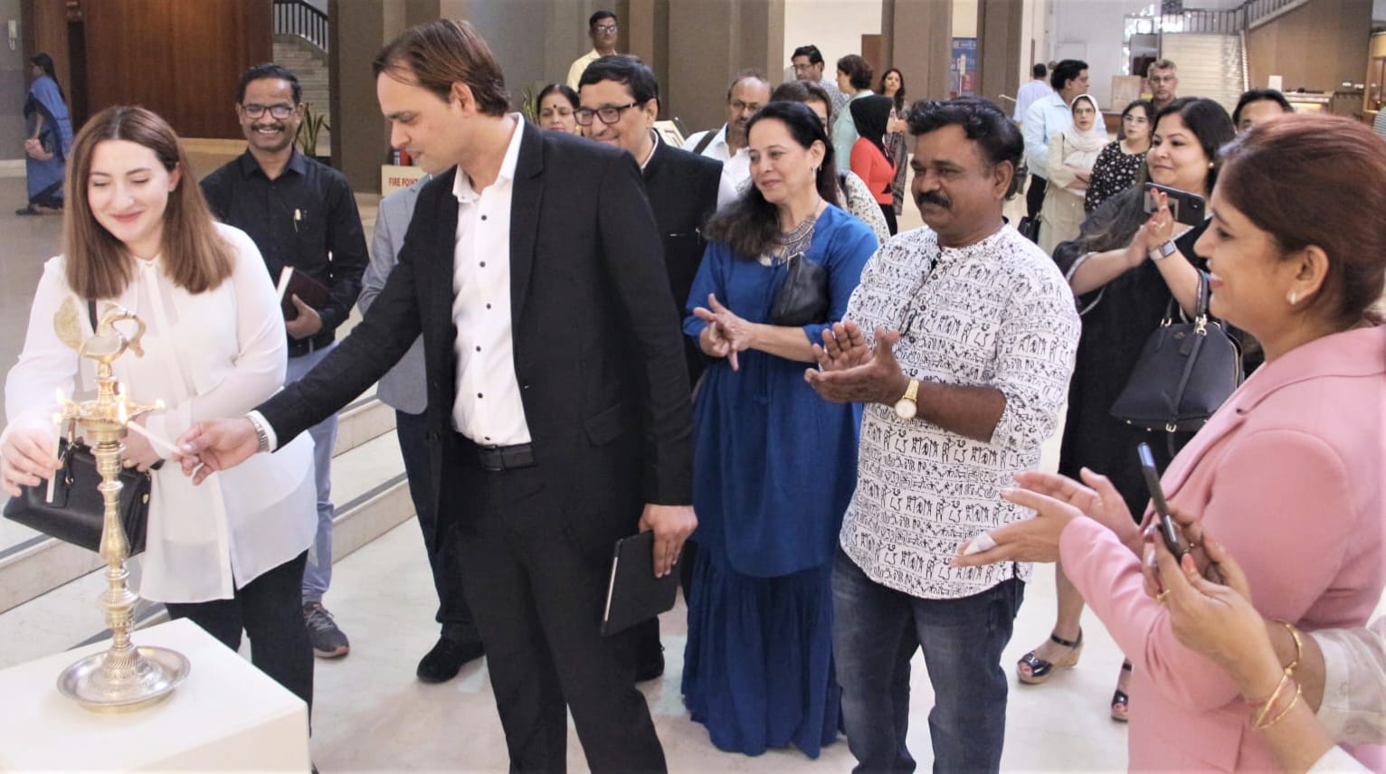 “The Vyom” International Group Art Exhibition organized by First Wish ...